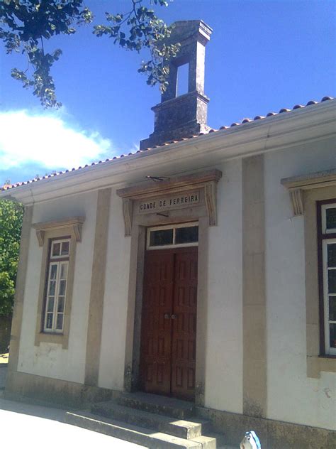 Escolas Primárias Devem Fechar