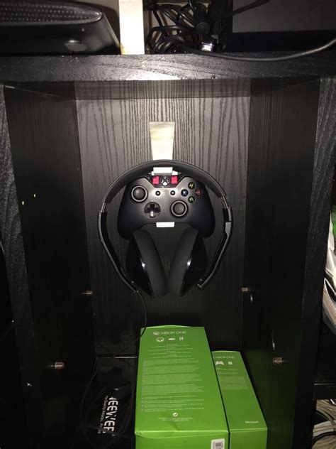 Free 3d File Modular Xbox One Controller Wall Mount Supporto A Parete
