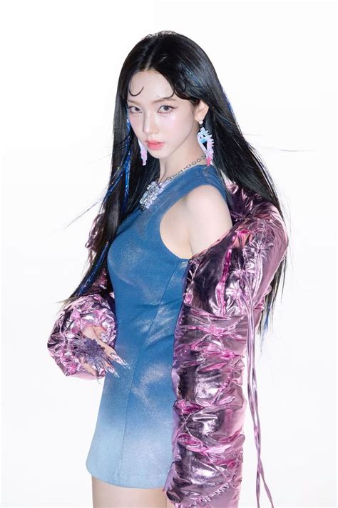 Aespa 에스파 Armageddon Superbeing Karina Karina Armageddon