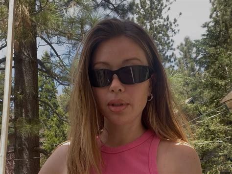 Gabby Windey Shares Hilarious Sun Soaked Boat Moment With Fans