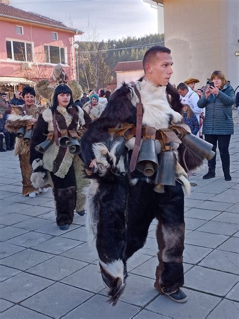 Джамалите прогониха злото от с Габра общ Елин Пелин Елин Пелин