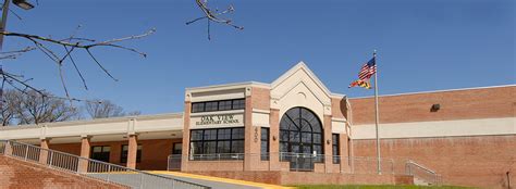 Oak View Es