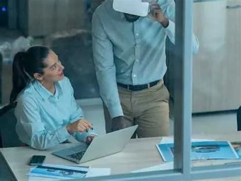 Essential Tips For Successful Collaboration On Your First Unreal Engine