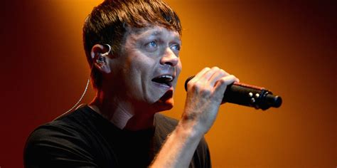 3 Doors Down Singer Announces Stage 4 Cancer Diagnosis Cancels Tour Yahoo News Canada