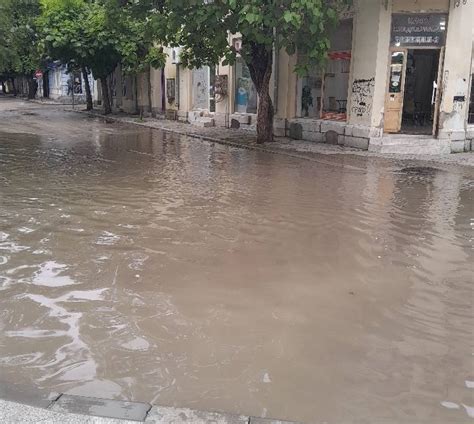 И във Видин е страшно Наводнение евакуация на хора и затворени пътища след проливния дъжд