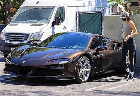 Kendall Jenner Car Collection Worth 5 1 Million From 85k 1957