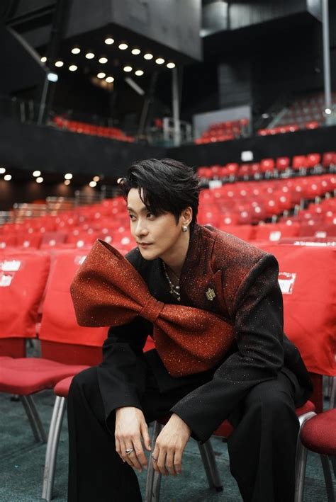 阮頌陽把握機會 開心與dj Soda玩自拍｜即時新聞｜繽fun星網｜oncc東網