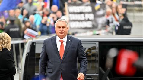 Орбан Венгрия одобрит вступление Финляндии и Швеции в НАТО в следующем году