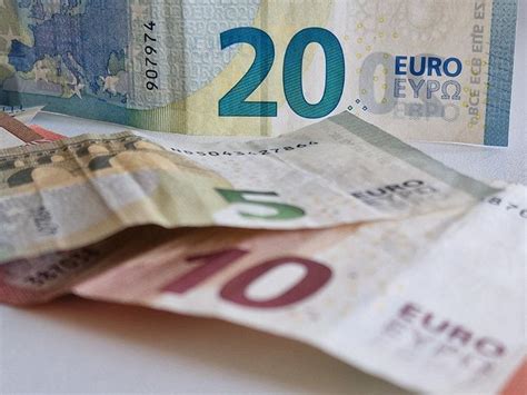 Bulgarian News Agency Bta On Linkedin Потребителите в еврозоната ще спечелят от въвеждането