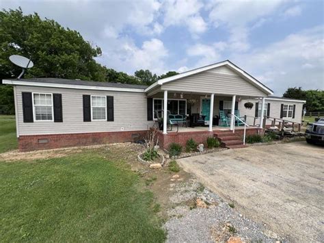 151 Princess Ct Loretto Tn 38469 22 Photos Movoto