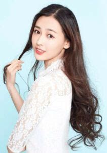 Ding Xiaoying 丁笑滢 CPOPHOME