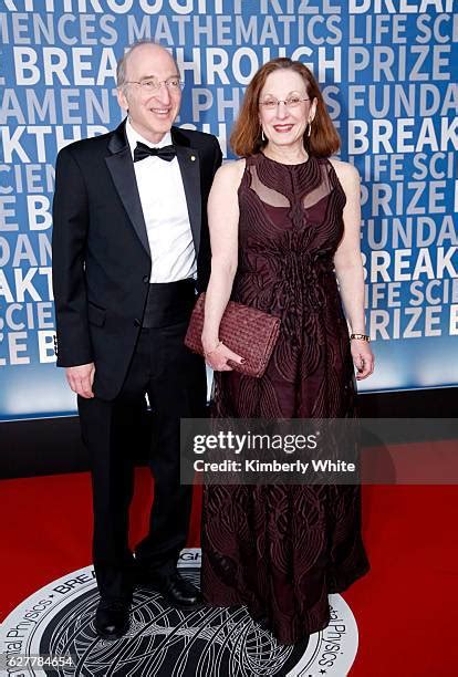 20 Laura Perlmutter Photos And High Res Pictures Getty Images