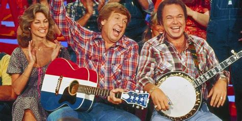 Hee Haws Buck Owens And Roy Clark Country Female Singers Hee Haw