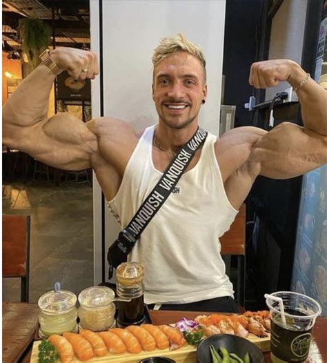 悲痛！一周内6位名人突然去世，最小者年仅18岁！各个都让人可惜腾讯新闻