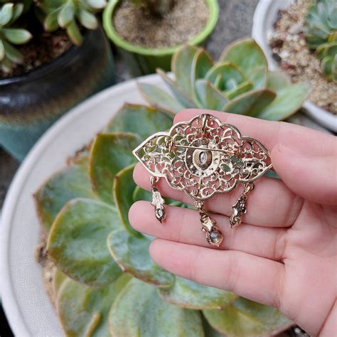 Badu Bg Neovisson 2022 Модна арабска брошка в златен цвят за нежна жена Мароко Кафтан Моден стил