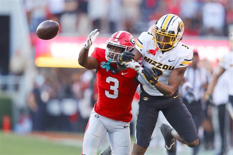 Nfl News Kamari Lassiter Spearheads Defensive Reinvention In Houston