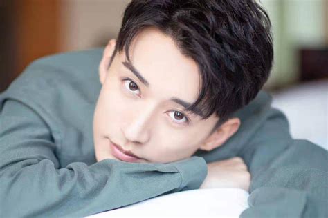 《夜色暗涌时》将拍，刘学义梦想成真，搭档高颜值女星张予曦 搜狐大视野 搜狐新闻