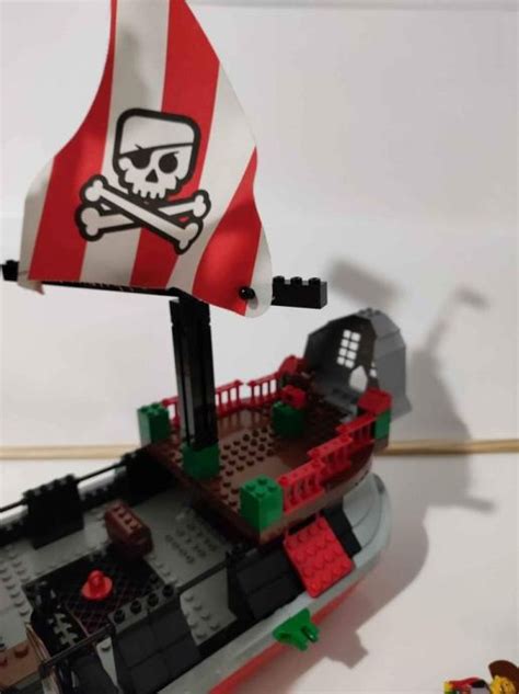 7075 Captain Redbeards Pirate Ship