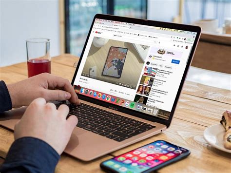 Quién Creó Youtube