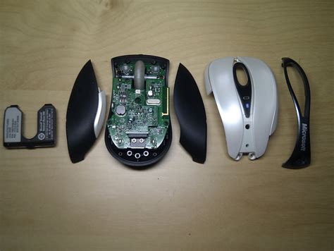 Joe Ten Microsoft Bluetooth Notebook Mouse