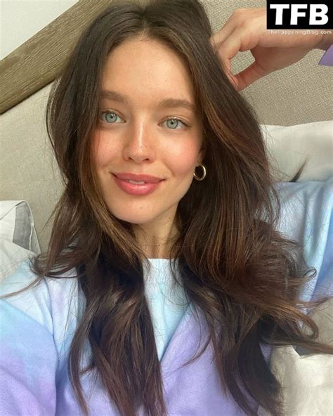 Emily Didonato Sexy Collection Photos Onlyfans Leaked Nudes