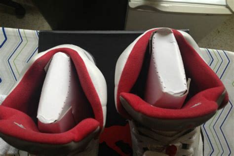 როგორ მოვაშოროთ ნაკეცები ფეხსაცმელს