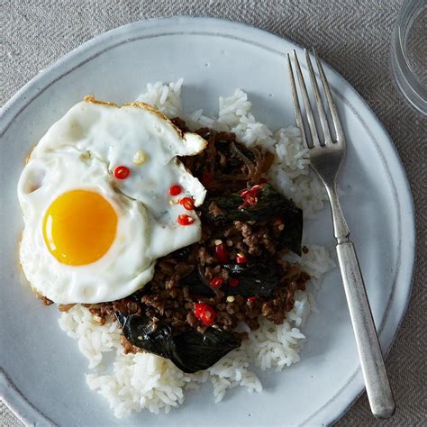 Best Thai Basil Stir Fry Recipe How To Make Put Kaprow