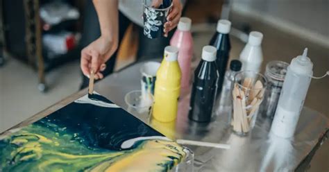 Difference Between Matte And Satin Acrylic Paint Painting Doctors