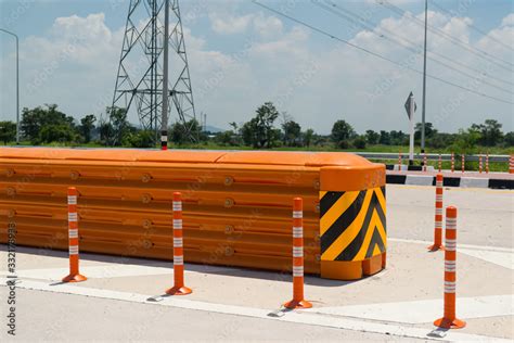Crash Attenuator Cushion At Ricky Payne Blog