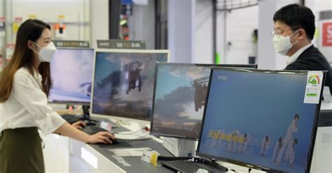 정부 컴퓨터·모니터도 에너지소비효율등급표시 추진기준 미달 땐 국내 생산·판매 불가