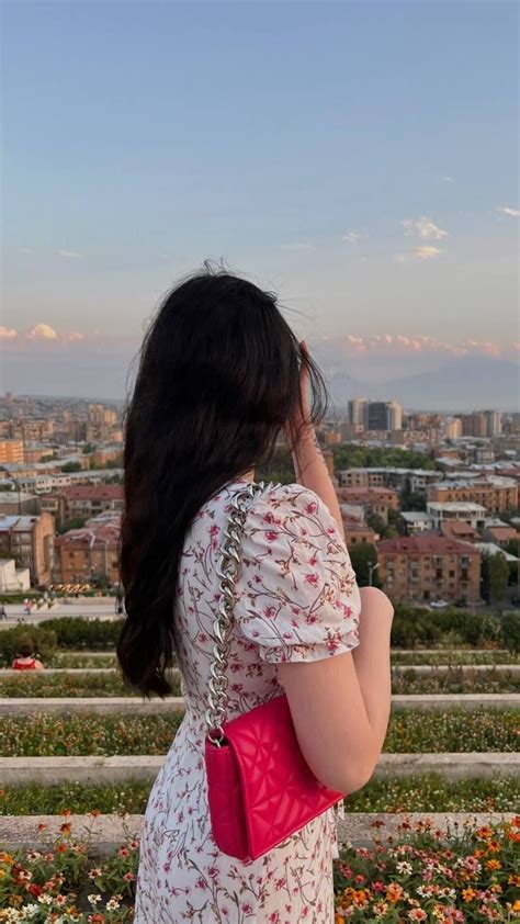 Пин от пользователя Ꮢ♡♡Ƨ 𖠷 на доске ανα†αƦՏ в 2024 г Фотографии девочек Позы для девичьих