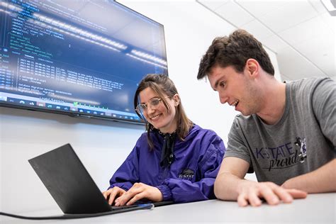 Cyber Pipeline Teacher Training Brings Computer Science Education To Kansas High Schools