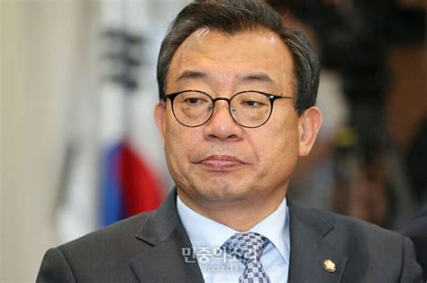 이정현 박근혜 대국민담화 국민 뜻 부응” 인스티즈 Instiz 이슈 카테고리