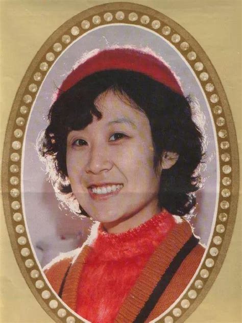 她是憑軍港之夜一炮而紅的一代歌后今出演大江大河翻紅 每日頭條