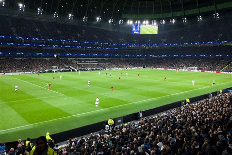 Data Analysis On Football Players Using Python And Machine Learning By