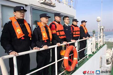 累计巡航50余海里董家口边检站与多部门开展海上联合执法巡航 青岛新闻 青岛大众网