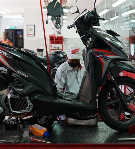 Ahass Cek Honda Motor Vario Otoplasa
