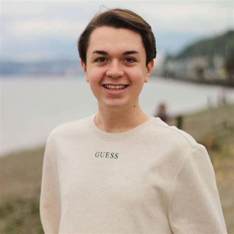 Jonathan Roehm Bio Wiki Net Worth Age Height Tiktok Career