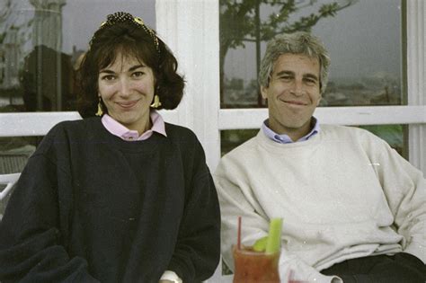 Ghislaine Maxwell Duda Que Jeffrey Epstein Se Haya Suicidado Pero No