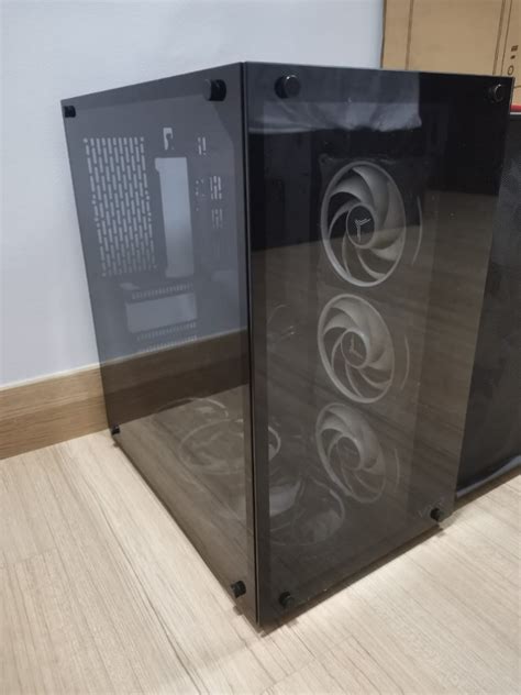 Tecware Vxr Dual Chamber Case Computers And Tech Parts And Accessories Computer Parts On Carousell