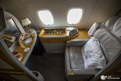 Emirates Airbus A380 First Class Fikolaunch
