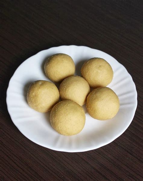 Andhra Homemade Bandar Laddu Recipe