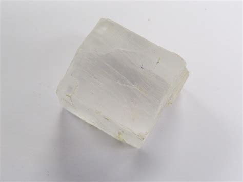 Basics Minerals Table