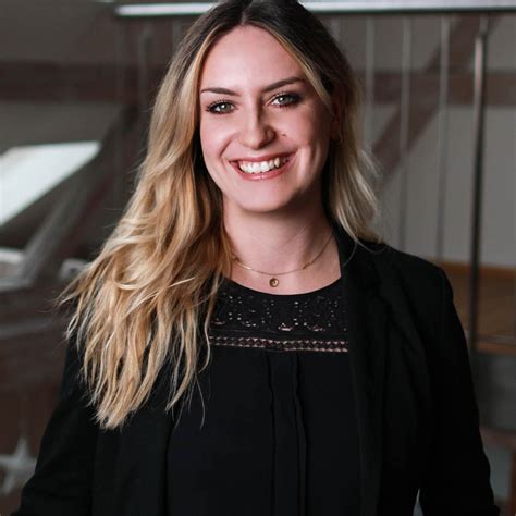Sabrina Schaubert Serviceassistentin Porsche Niederlassung