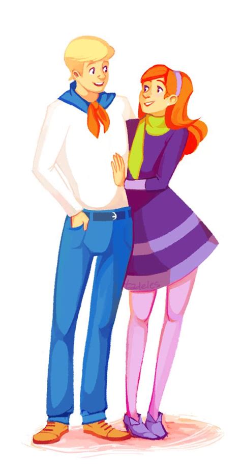 Fred And Daphne Kiss