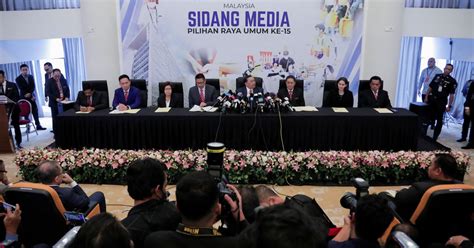 Malaysia To Go To Polls On Nov 19 Reuters