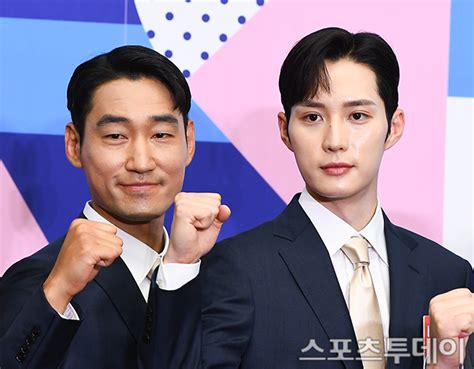 [st포토] 김정환 김준호 선수 아닌 해설위원으로