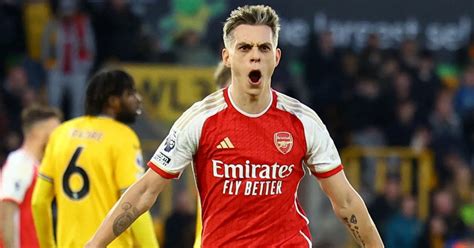 Arsenal Back To The Top How Premier League Title Race Shapes Up Ahead