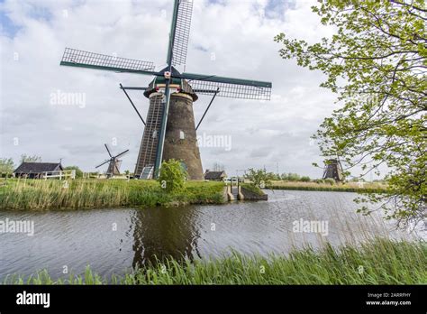 Travel In Netherlands Traditional Holland Windmills Windmills At