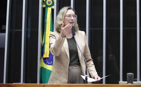 Sou Uma Mulher De Esquerda E Com Coerência De Esquerda Cartacapital
